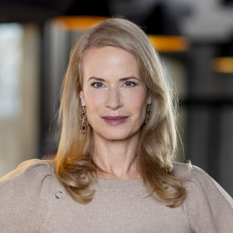 VOICES by Marianne Heiss