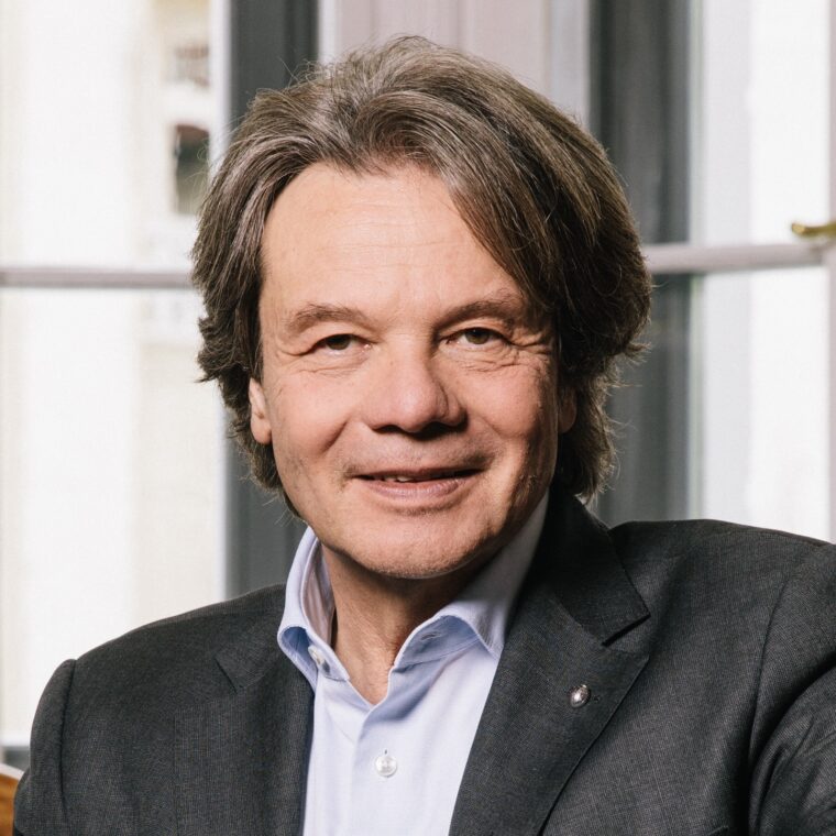 VOICES by Marianne Heiss